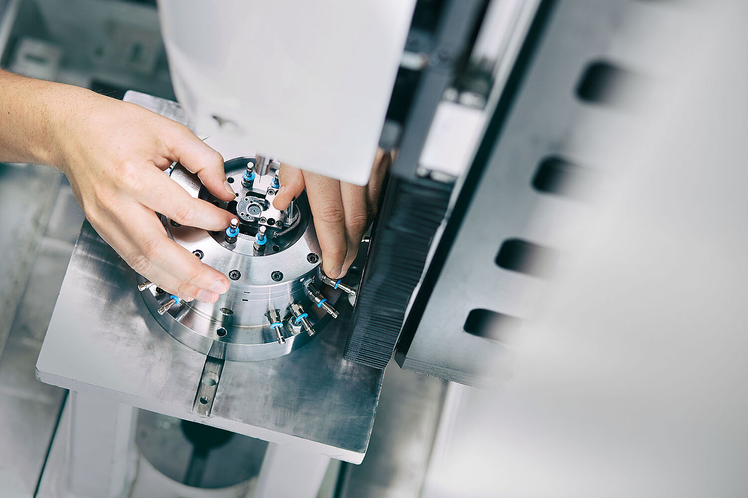 Job Honing with KADIA | Honed by the expert